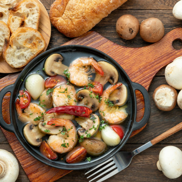 maru cafe&bal マル カフェアンドバル【公式】