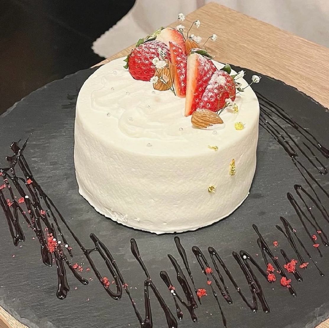 maru cafe&bal マル カフェアンドバル【公式】